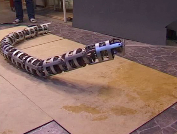 Firefighting snake robot, invented by SINTEF in 2008 – DIGITALIZATION ...
